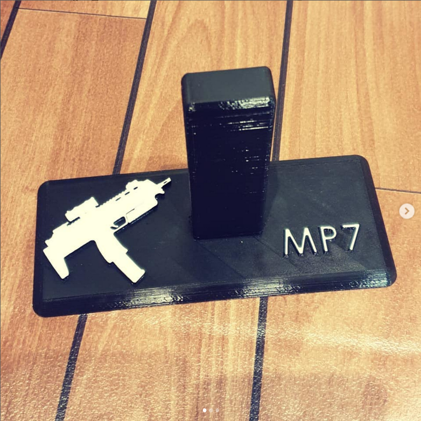 STL file stand mp7 airsoft・3D printing design to download・Cults