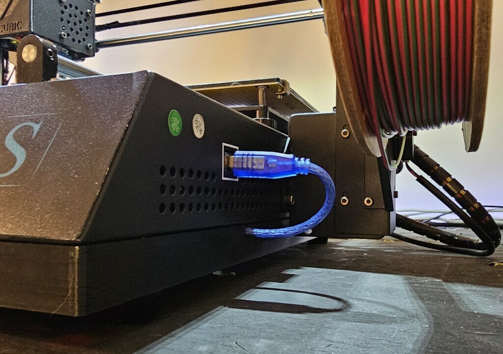 Free 3D file Anycubic i3 Mega s bottom plate with cooling・3D printing ...