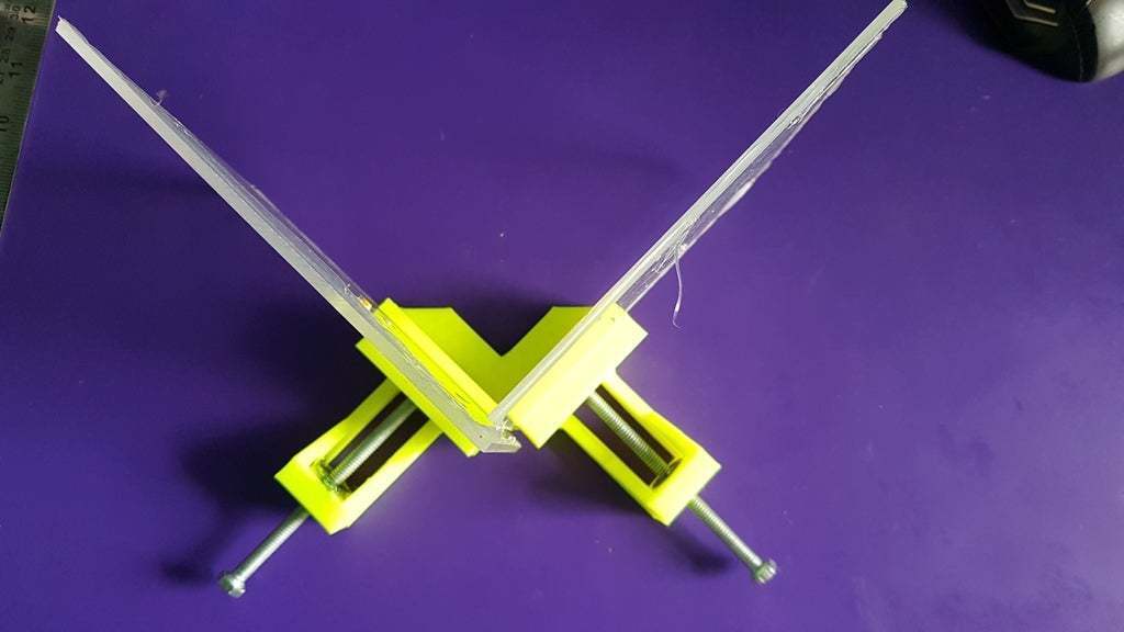 Free STL file 90 Degree angle Clamp 🗜️・Design to download and 3D print ...