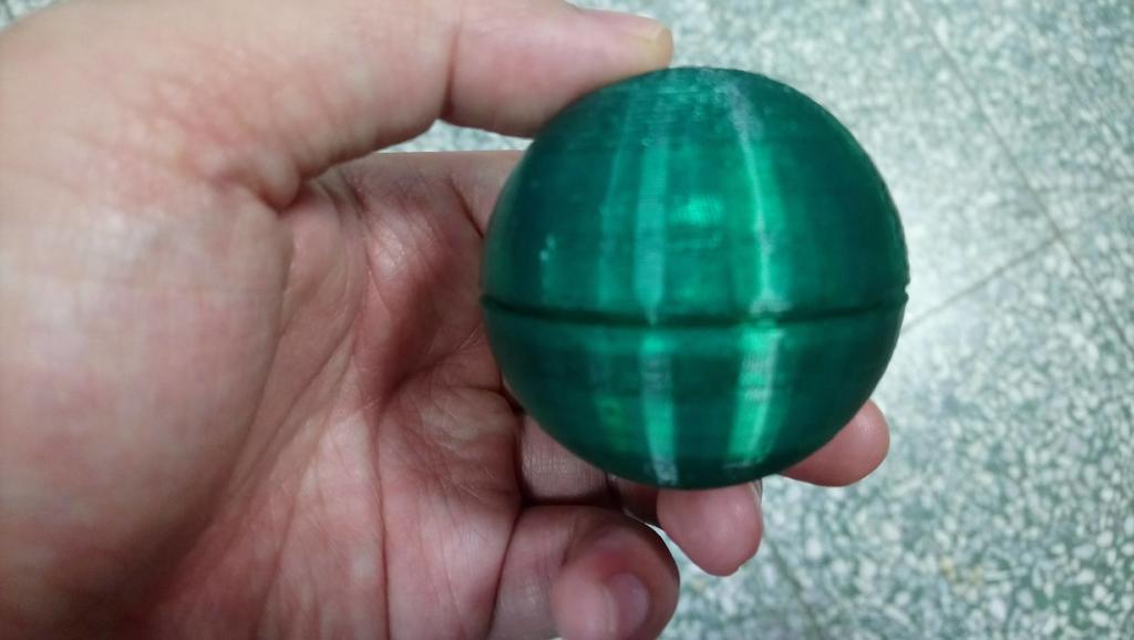 Free STL file Hollow sphere 50mm・3D printable design to download・Cults