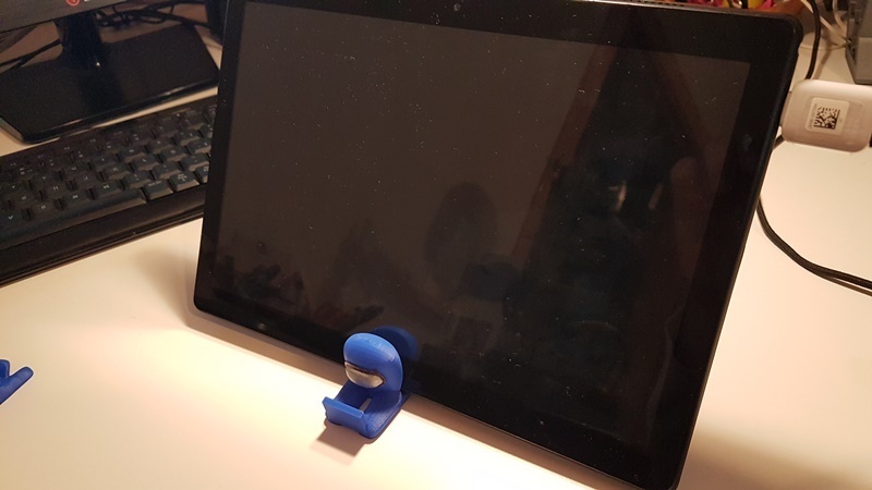 Archivo STL soporte movil tablet among us 🎲・Diseño imprimible en 3D ...