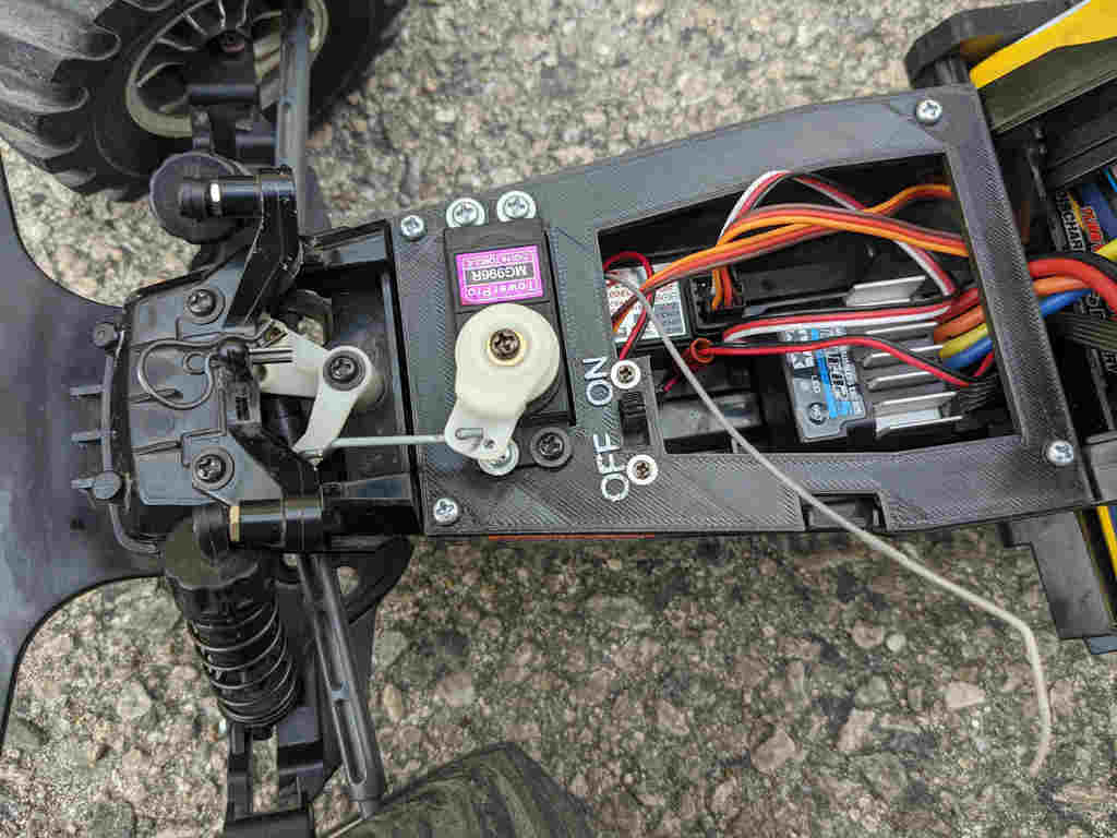 Fichier STL gratuit Tamiya DT-01 servo mount (remix) 🚁・Modèle à ...