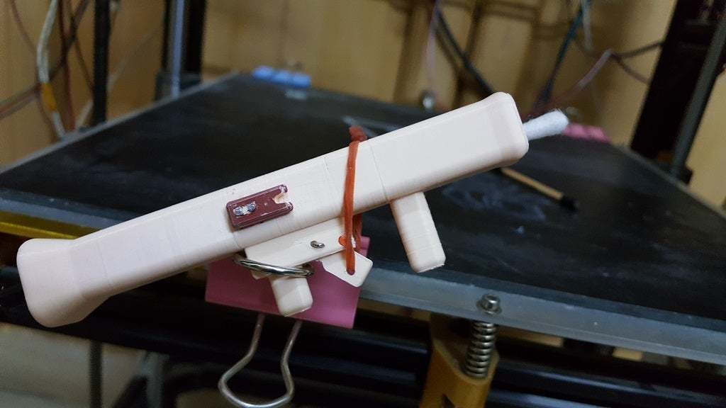 Archivo STL gratis Tiny200ka el Mini Bazooka ♟・Plan para descargar y ...