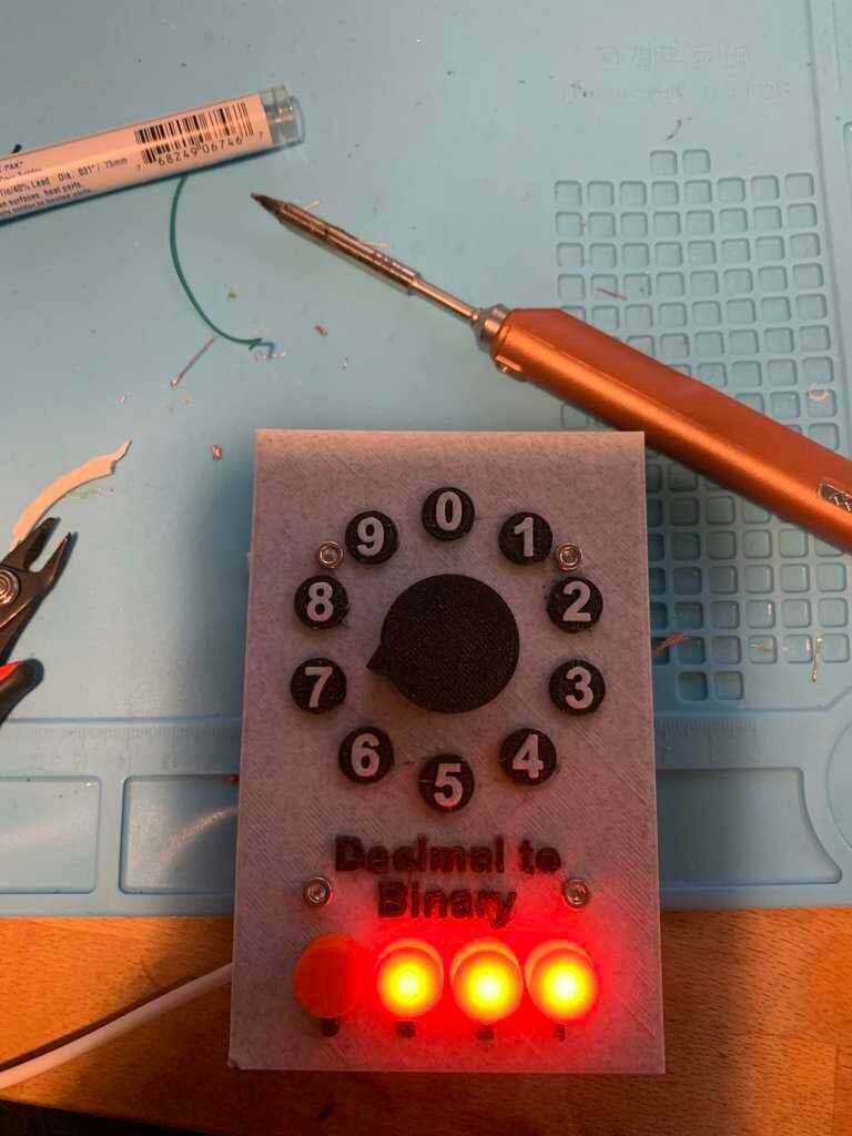 STL-Datei Mostly 3D Printed Binary Encoder (IDEX Printer) 🖨️ kostenlos・Design für 3D-Drucker zum ...