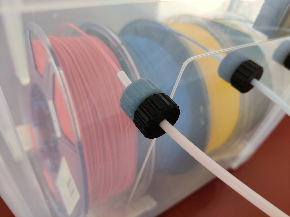 Free STL file Airtight filament feeder・3D printable design to download ...