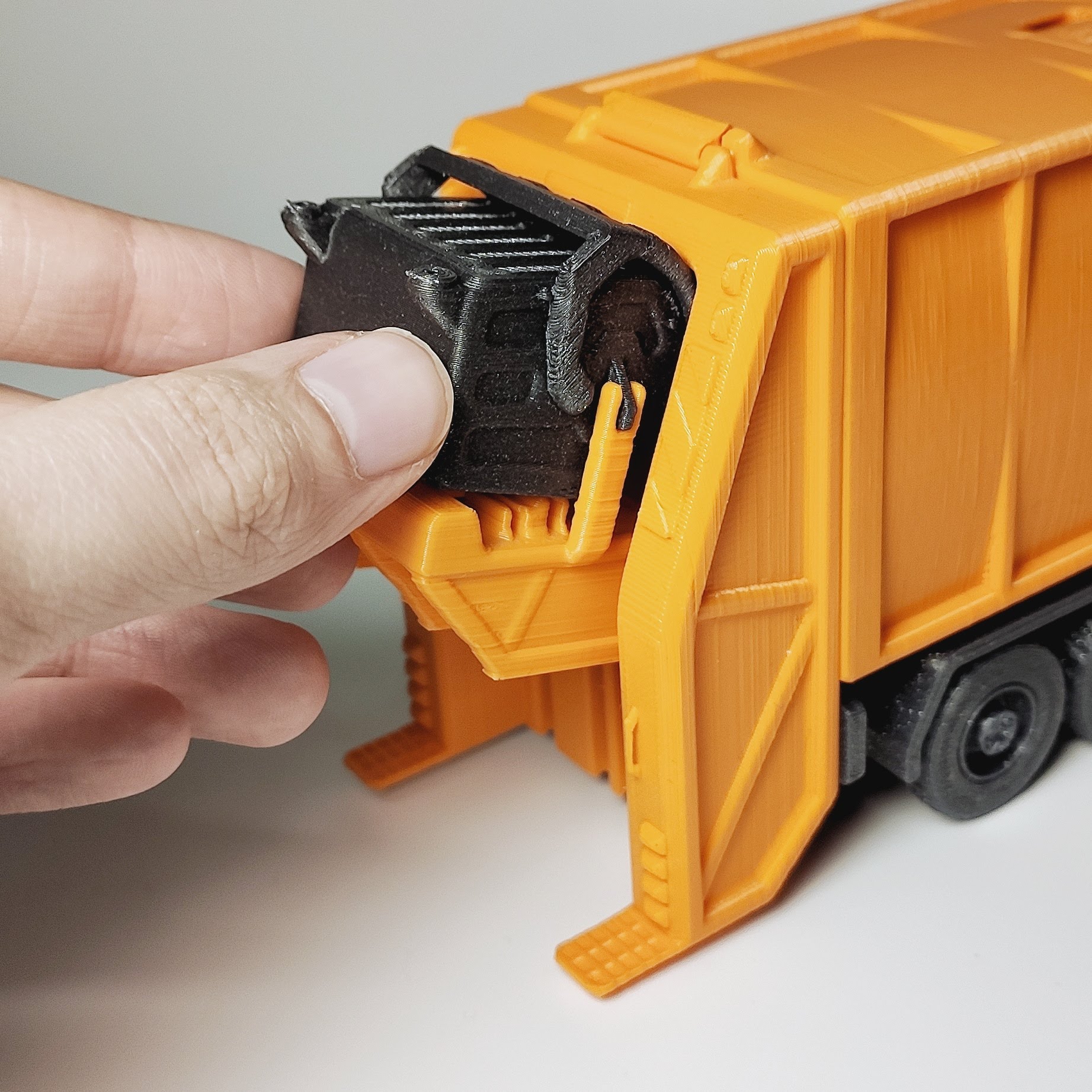 STL file Print-in-Place Garbage Truck Module 🗑️・3D print object to ...