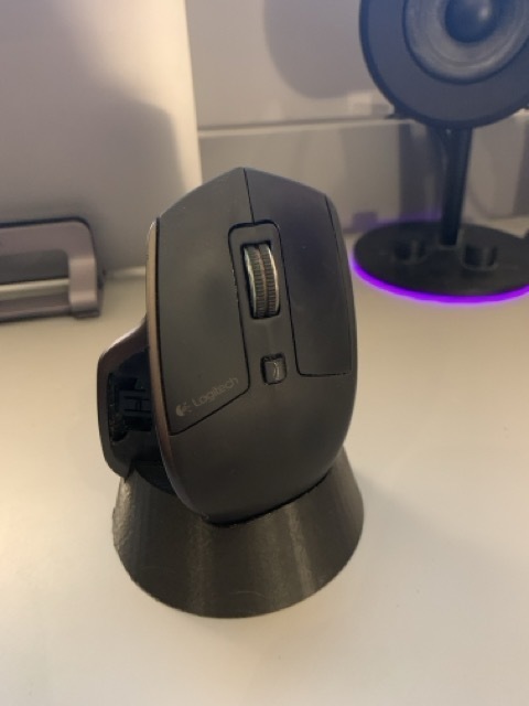 3D-Datei MX Master Mouse Stand 🐁 kostenlos・Design für 3D-Drucker zum ...