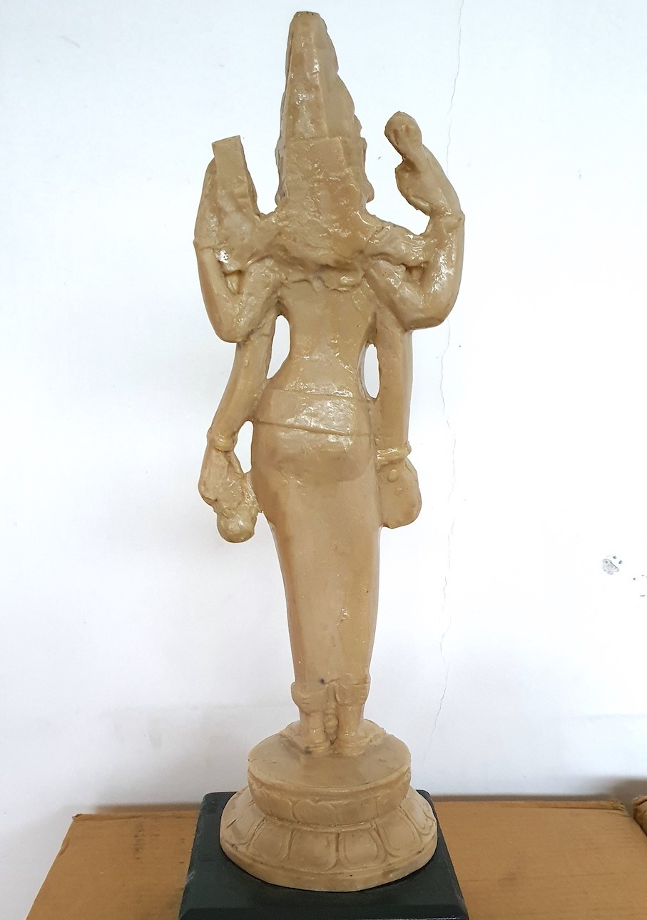 Free STL file Devi holding a Water Pot & Book・3D printer design to ...