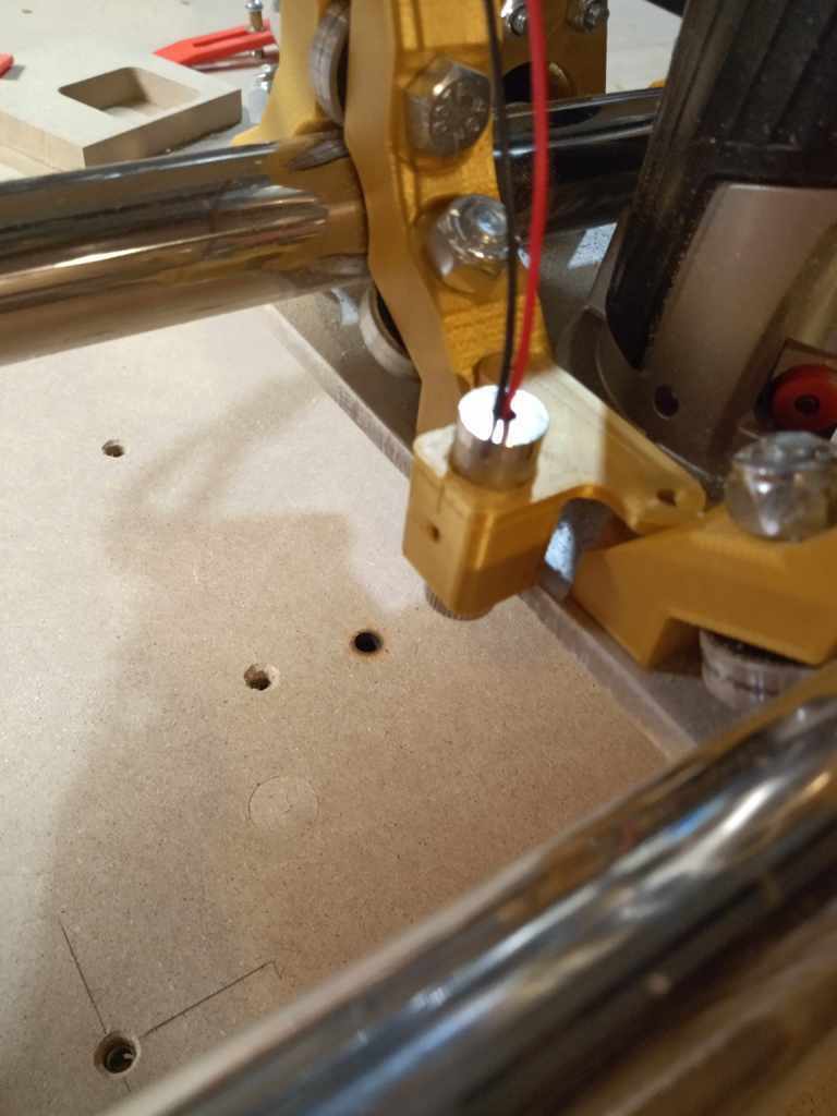 Free 3D file Zeroing Cross Laser Holder for Lowrider2・3D print design ...