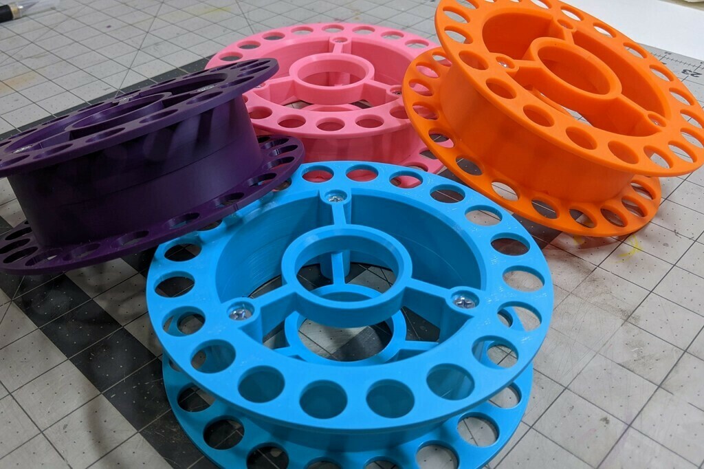 Free 3D file Filament Mini-Spool - Easy Print - Easy Assemble ...