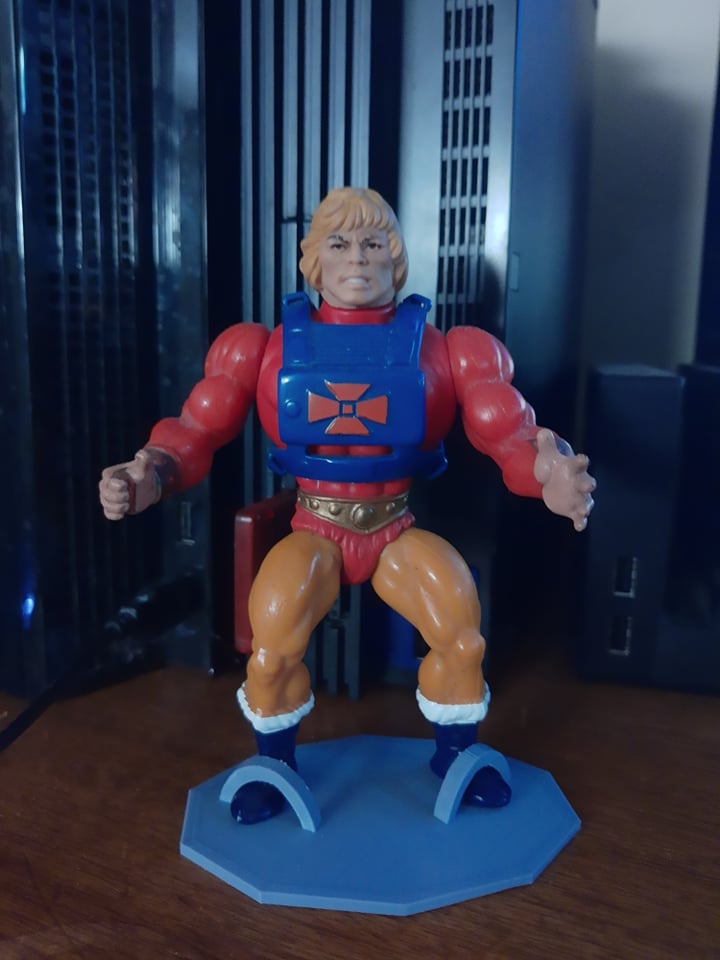 STL file Vintage Masters of the Universe Stand 👽・3D print design to ...