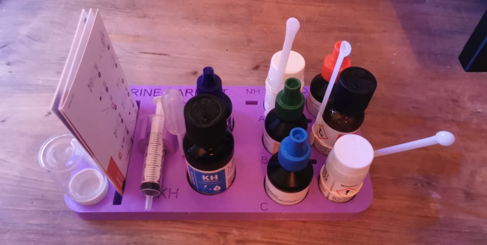 STL file RED SEA MARINE CARE TEST KIT HOLDER / ORGANIZER 🪖・3D printing ...