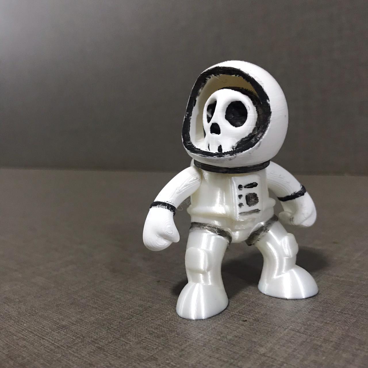 16 Bit Astronaut Skull