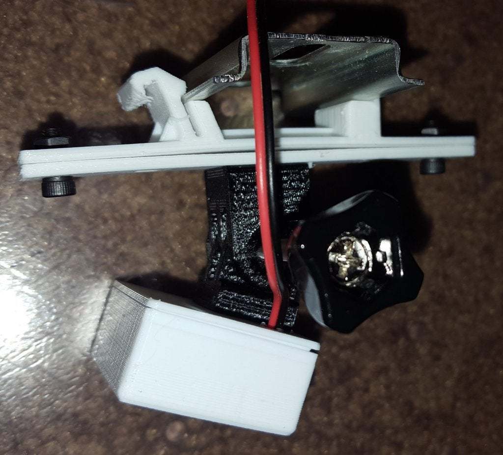 Free STL file Slide Mounts 🛝・Model to download and 3D print・Cults