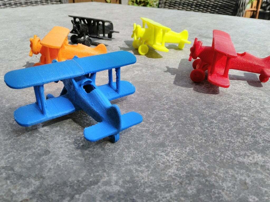 Free STL file BiPlane・3D print object to download・Cults