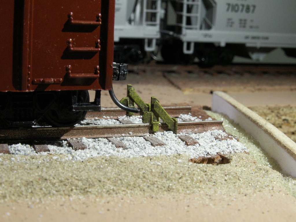 Free STL file HO scale Hayes SF wheel stop・3D printer design to ...