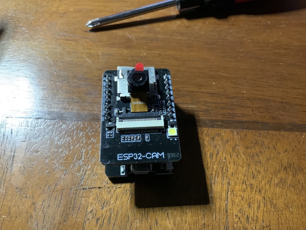 Free STL file ESP32-CAM case (micro SD and LED lamp slots) 🔦・3D ...