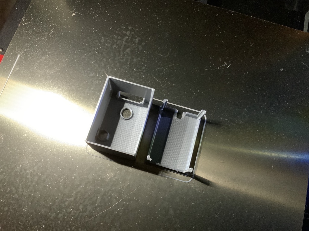 Free STL file ESP32-CAM case (micro SD and LED lamp slots) 🔦・3D ...