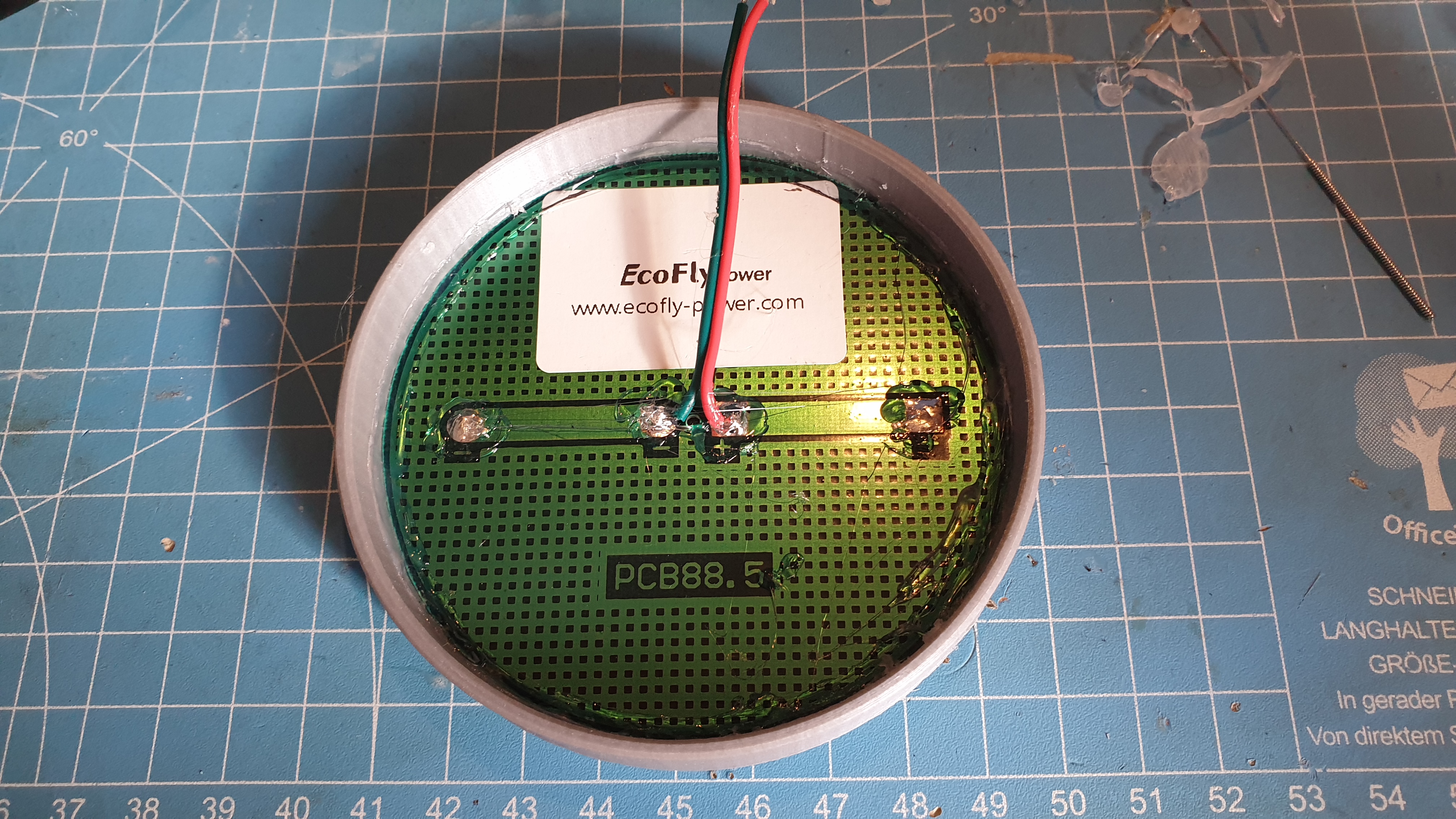 STL file Garden Solar Lamp・3D printing template to download・Cults