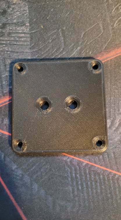Free 3D file Pomona 6883 Binding Post Mounting Plate・3D print object to ...