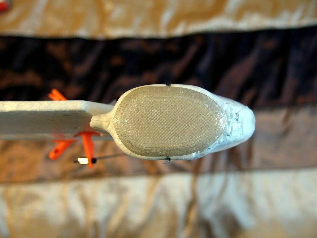 Free 3D file Skywalker 1900 wingtip & tail NAV light LED covers・3D ...