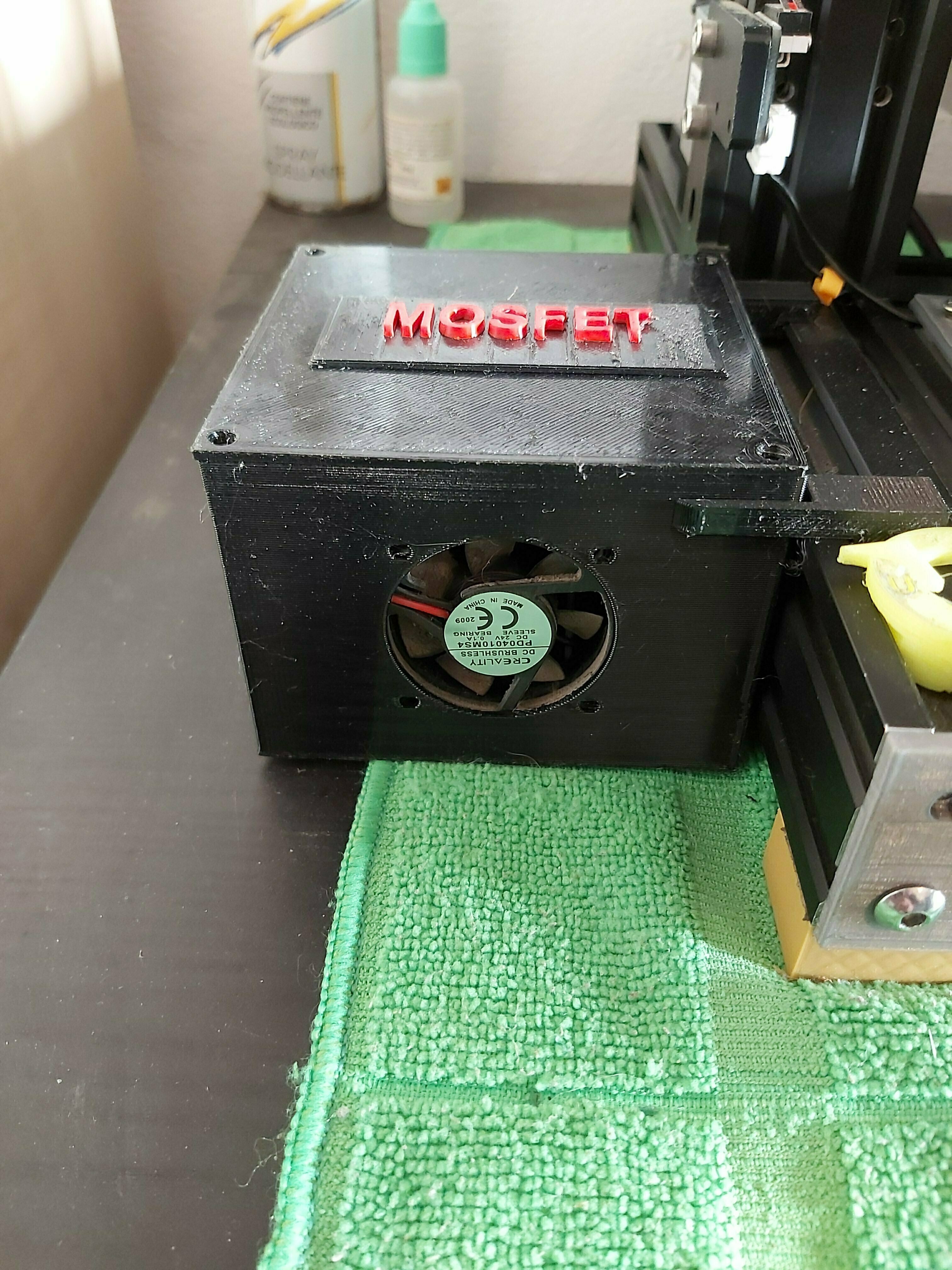 STL file Case for two Mosfet - Scatola per 2 mosfet・3D printing design ...