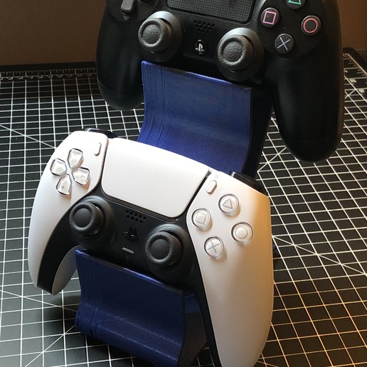 Download STL file PS5 Double DualSense Stand Stacked • 3D printer ...