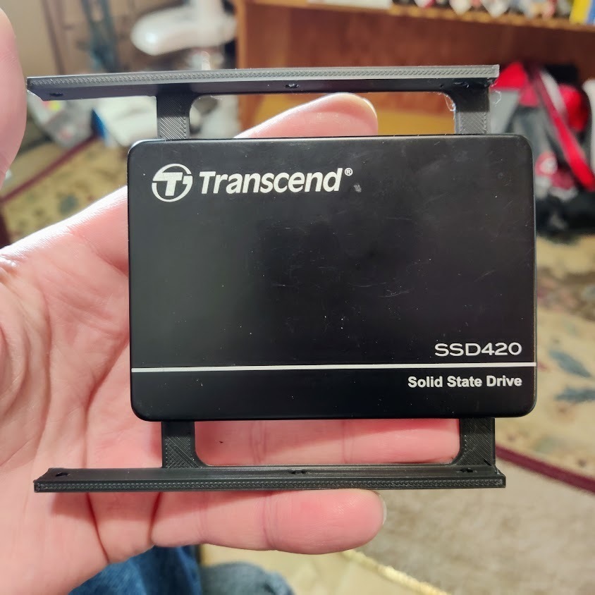 Free 3D file 3.5" Drive Bay adapter for 2.5" Drives・3D printable model ...