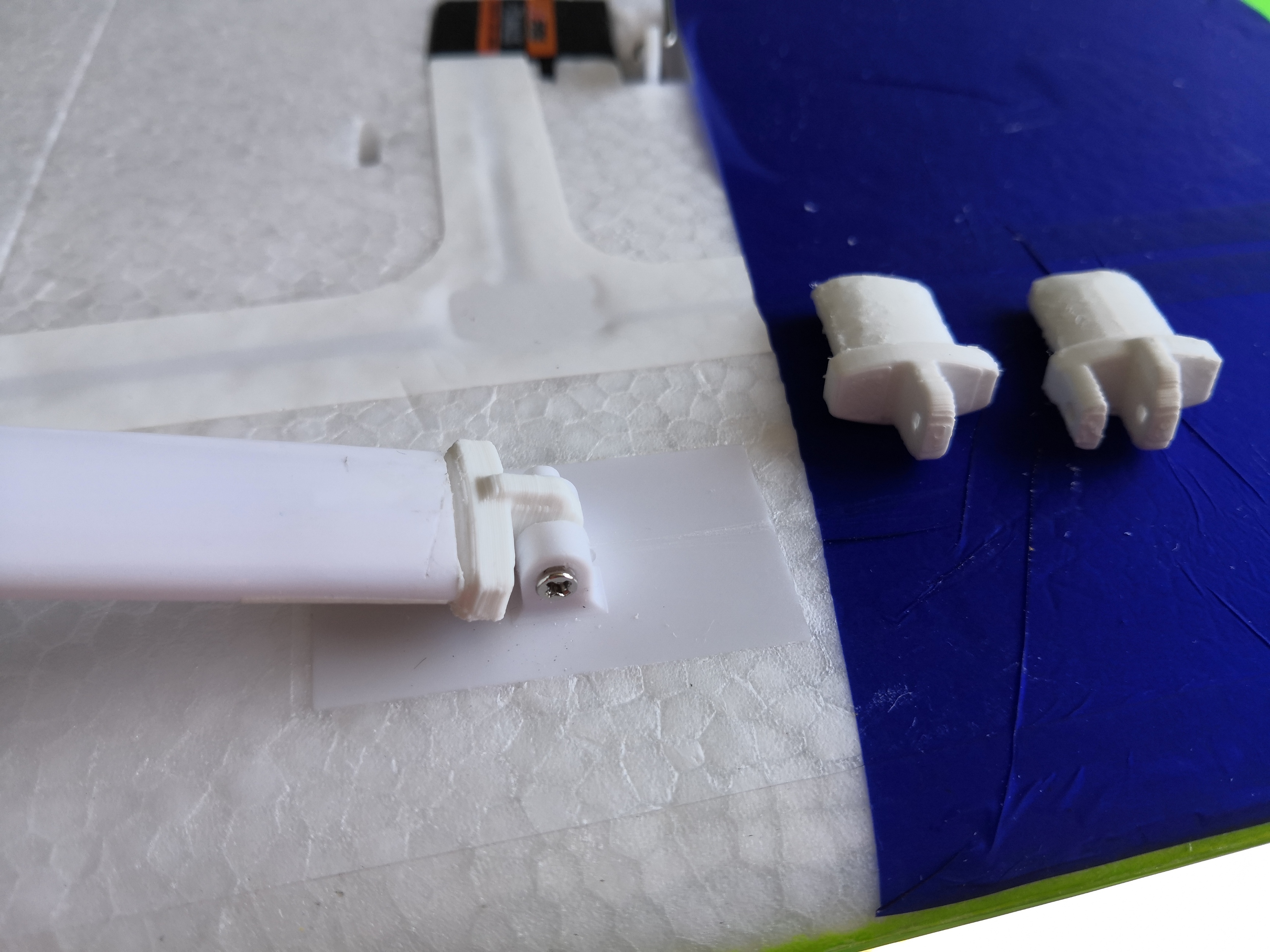 Free STL file FMS Ranger 1800 Strut End Replacement 🔚・3D printable ...