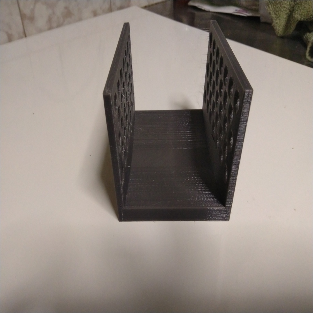 Free 3D file Tupperware Lid Holder v2・3D print design to download・Cults