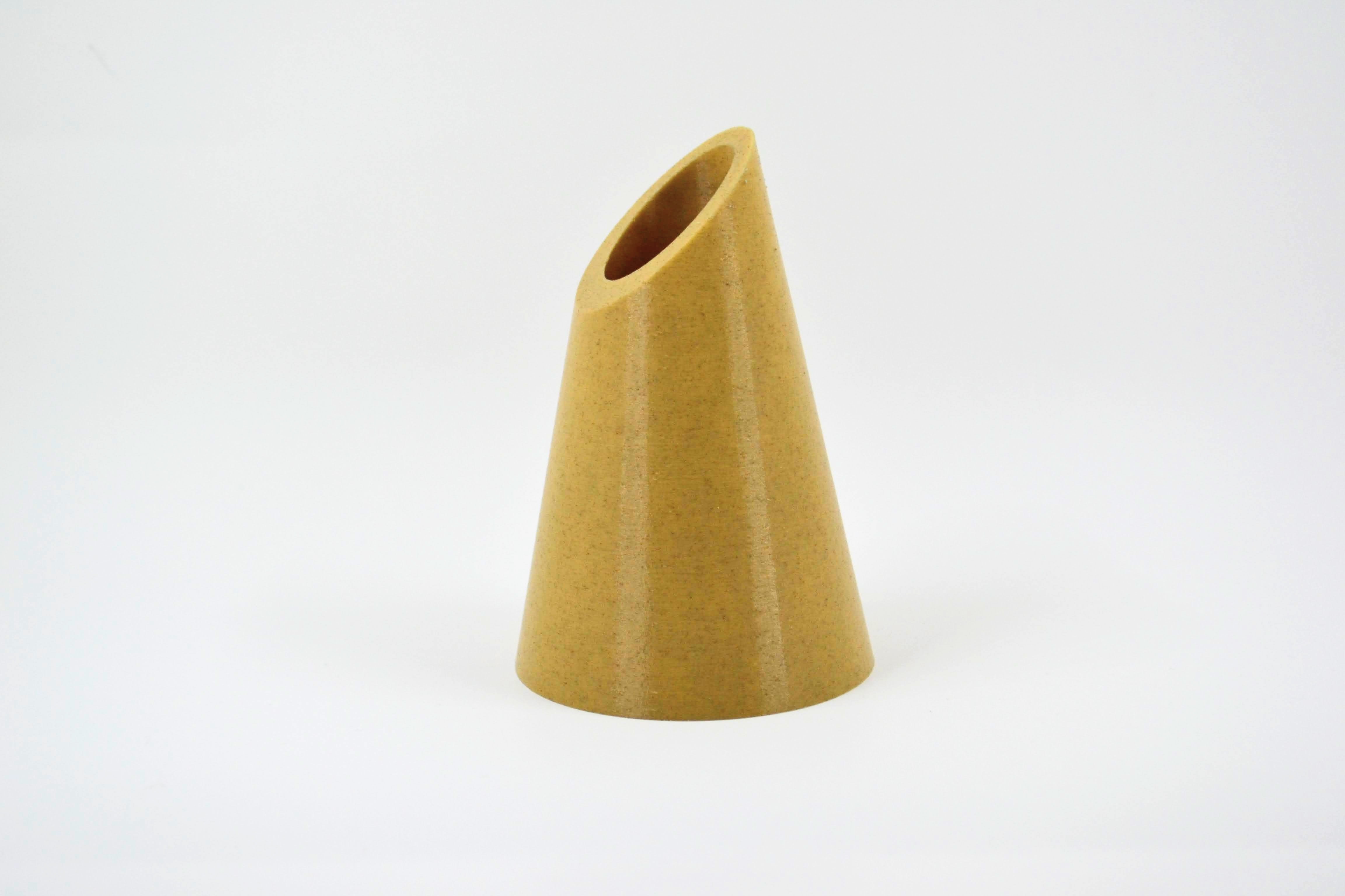 STL file BOKKY Crooked design vase 🏺・3D print design to download・Cults