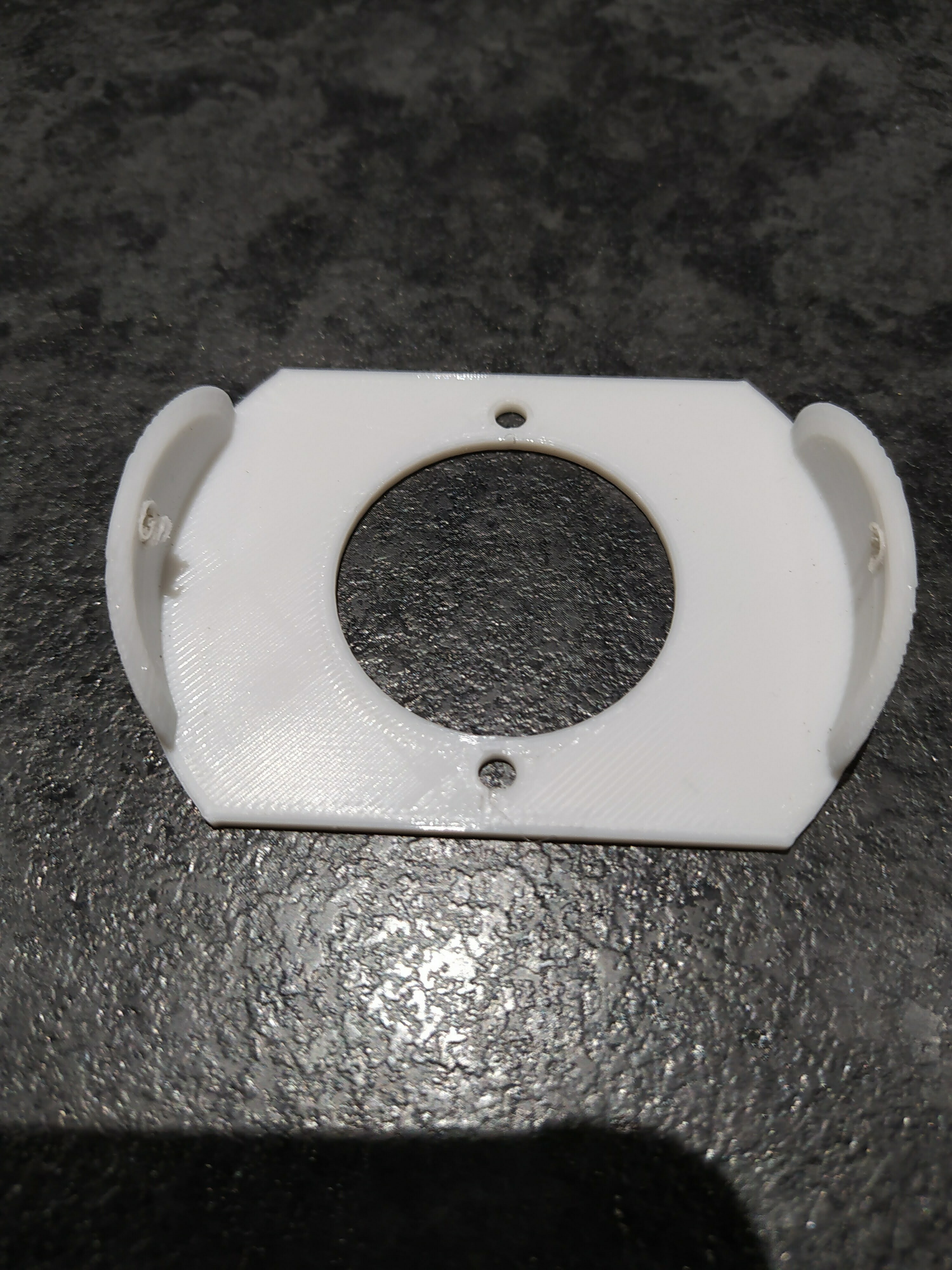 STL file Adapter spotlight limiter legrand・3D print design to download ...