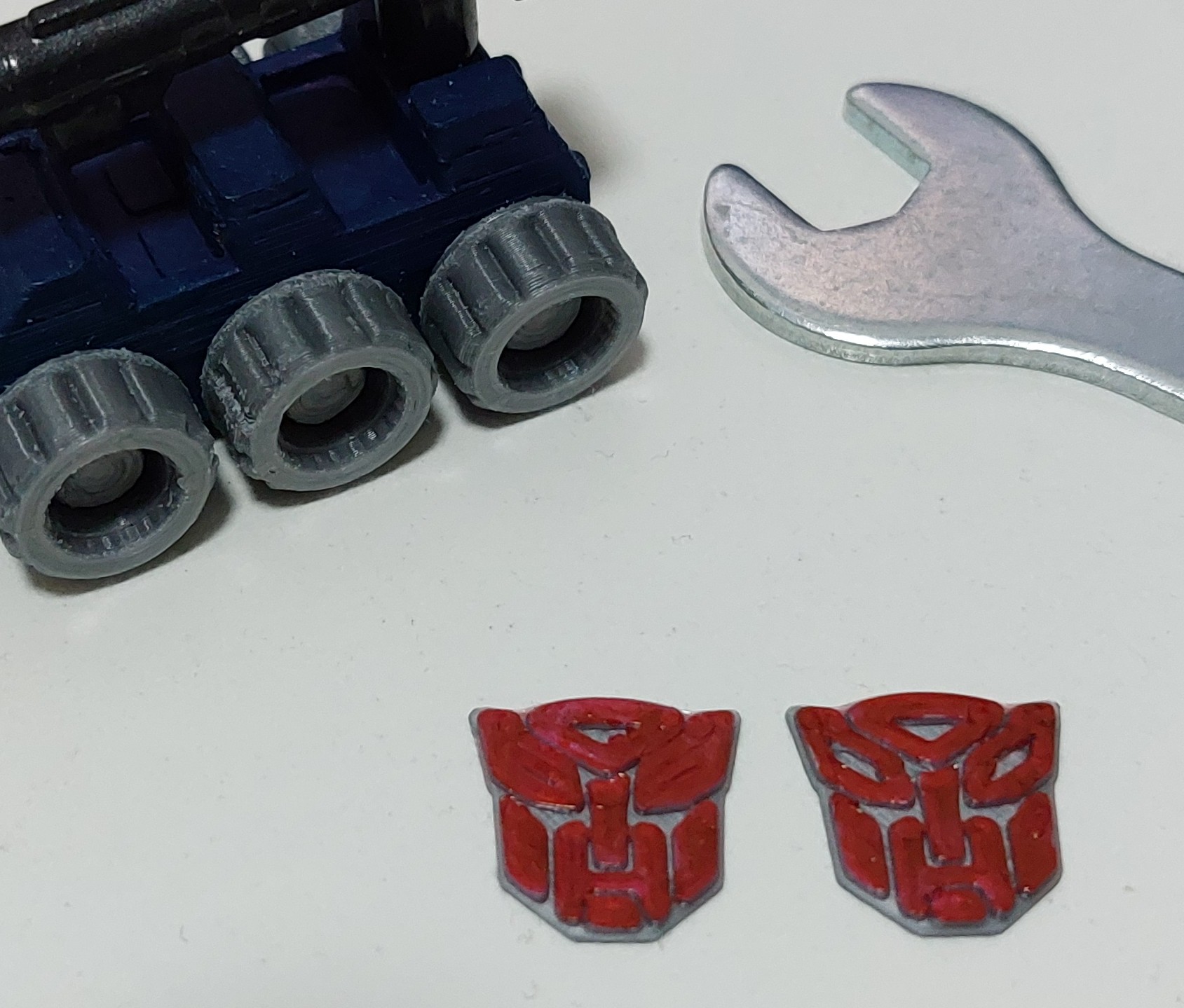 Free Autobot Logo Png, Download Free Autobot Logo Png Png, 55% OFF