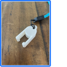 Бесплатный STL файл Dialysis Shower Clip for Catheter・Идея 3D-печати ...
