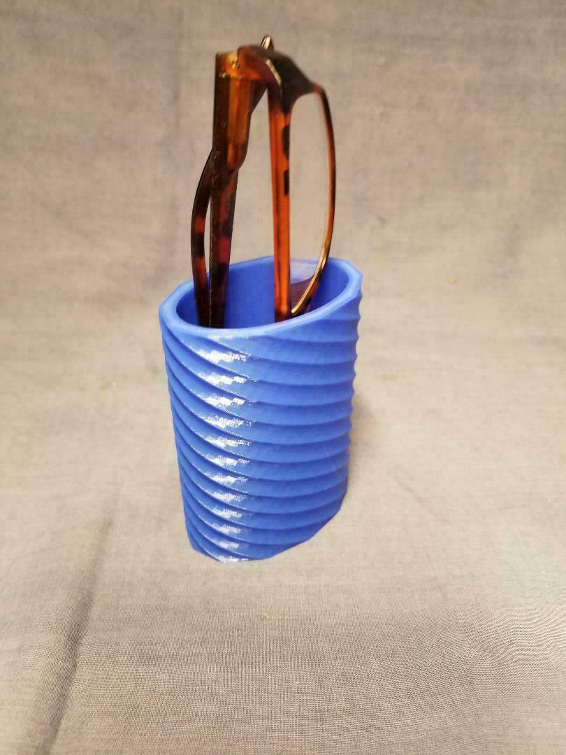 Free STL file Glasses Holders・Model to download and 3D print・Cults