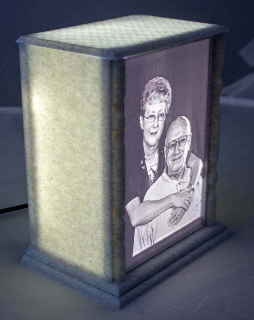 Free STL file Lithophane Light Box・Design to download and 3D print・Cults