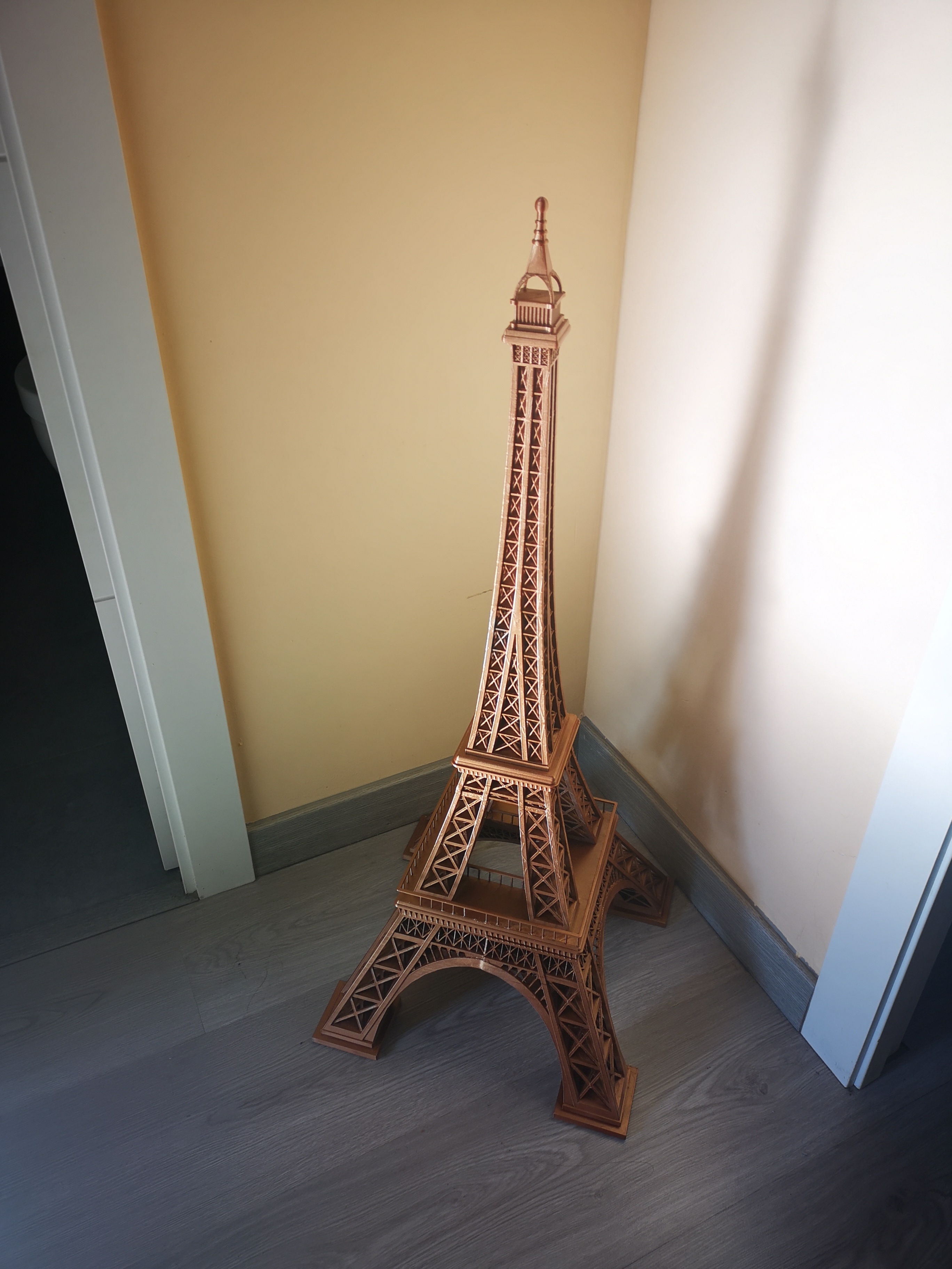 Free 3D file Eiffel Tower 🇫🇷・3D printer design to download・Cults