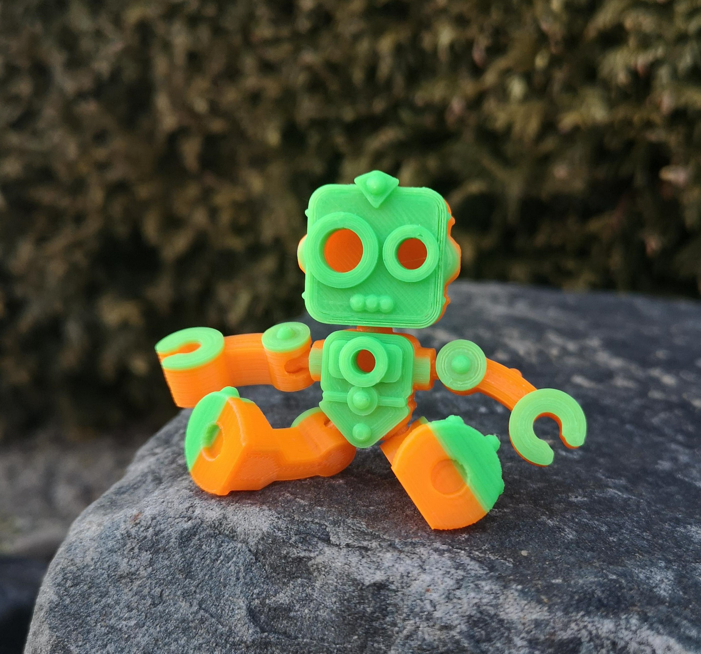 STL file BOOBOT - Flexi Robot - Print in Place / No supports! / Easy 🤖 ...