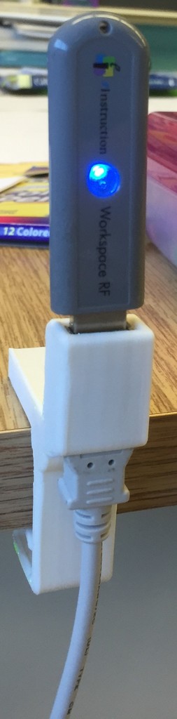 Free 3D file USB Extension Cable Deskclamp Upright・3D printable model ...