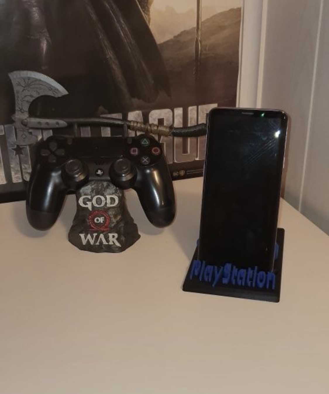 STL file playstation phone stand・3D printer design to download・Cults