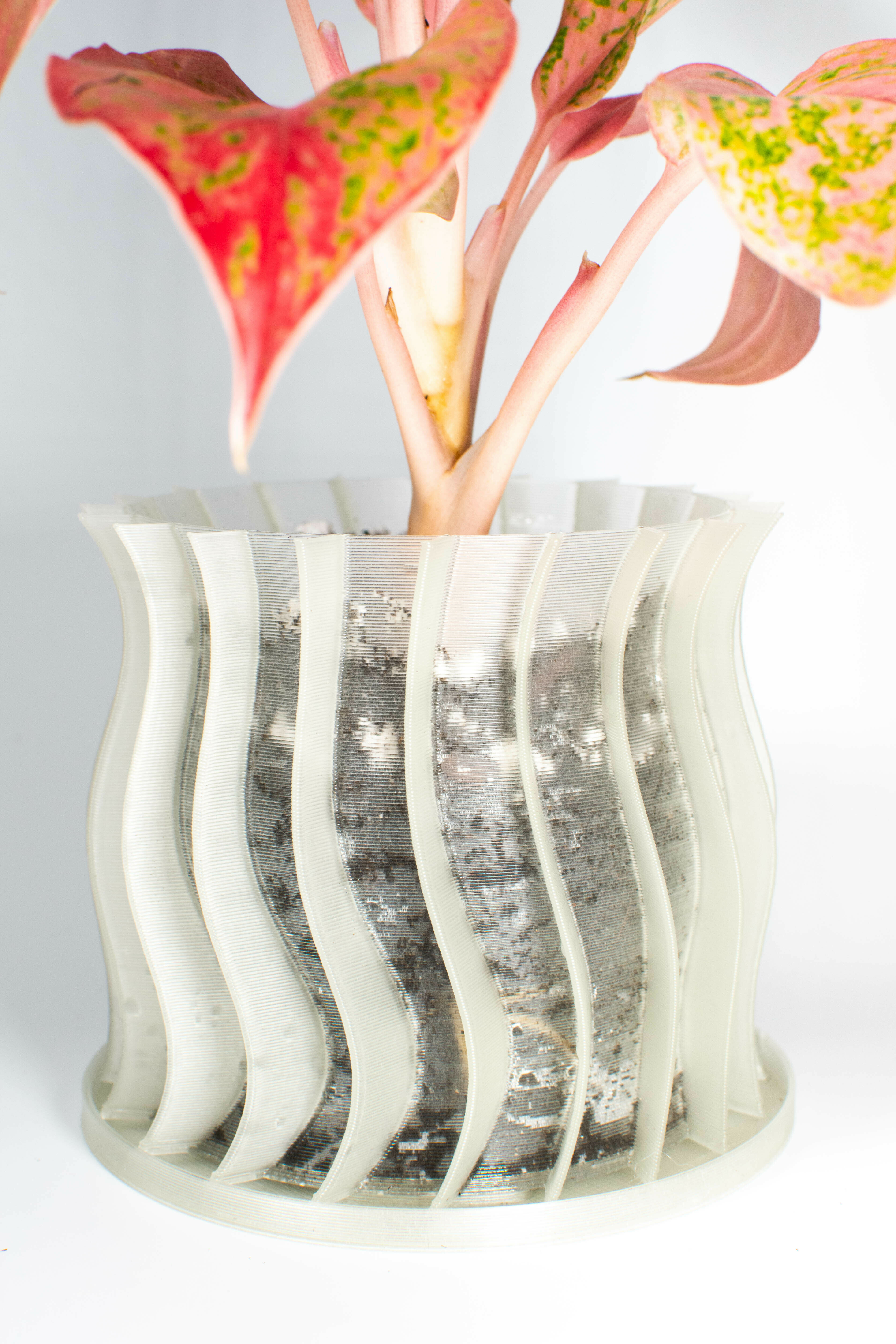 STL file Windmill Parametric Flower Pot Indoor/Outdoor Planter With ...