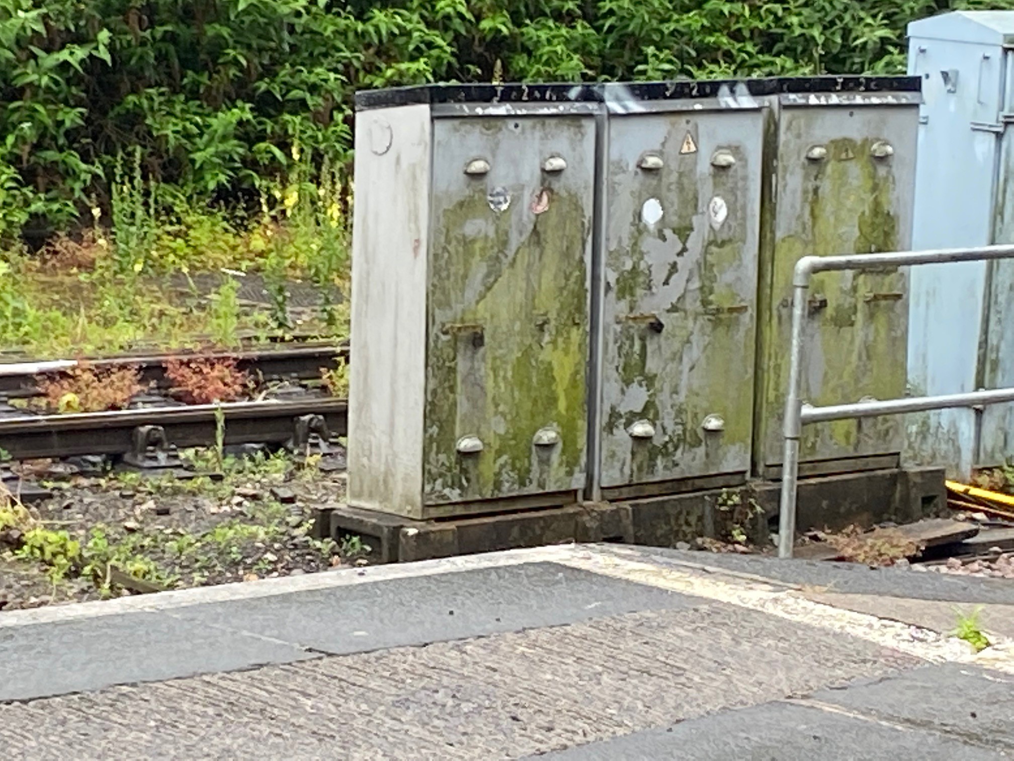 STL file Model Railway Lineside Cabinets Modern 2 🛤️・3D printer model ...