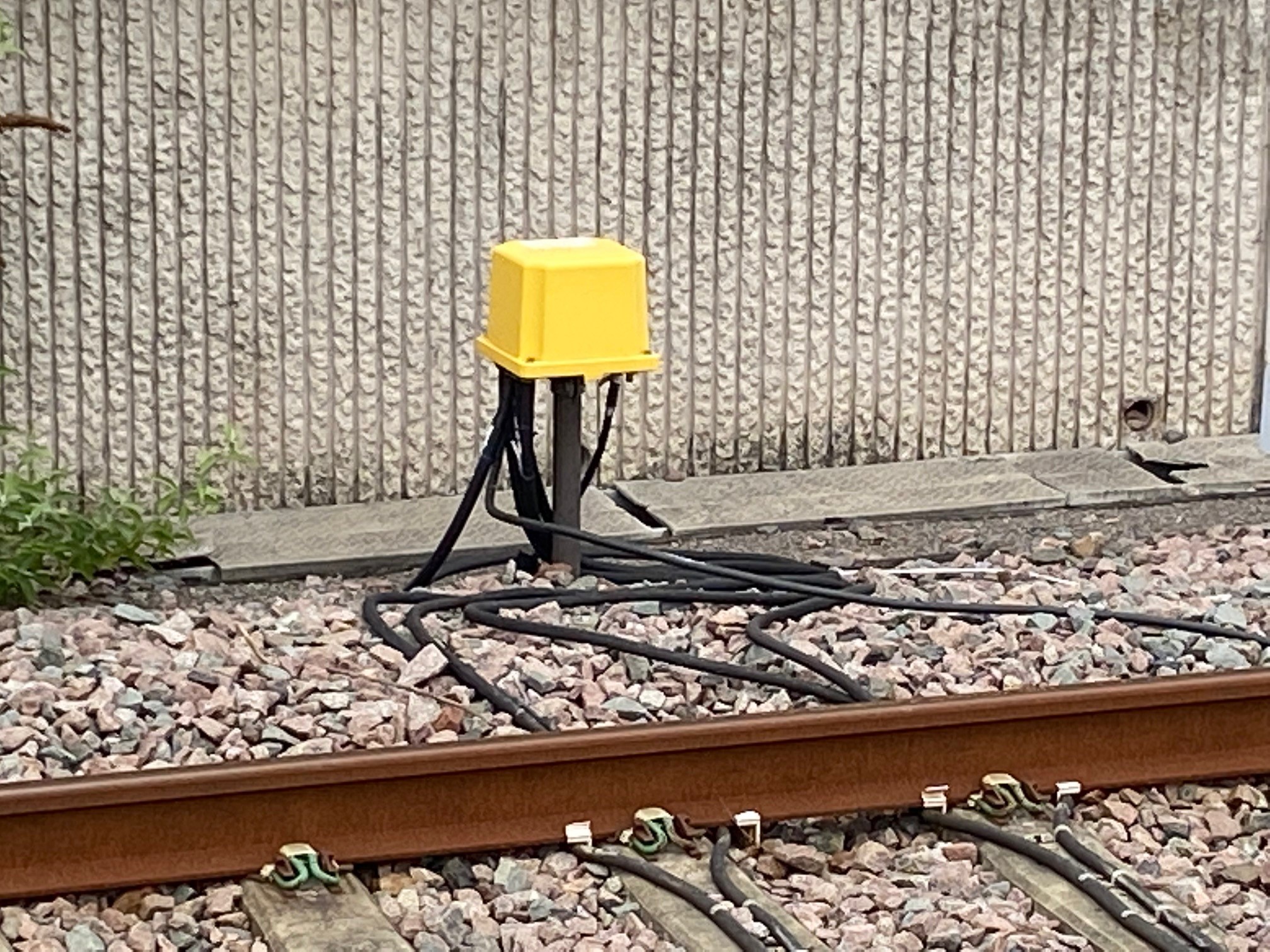 STL file Model Railway Modern Lineside Electrical Equipment 🛤️・Model to ...