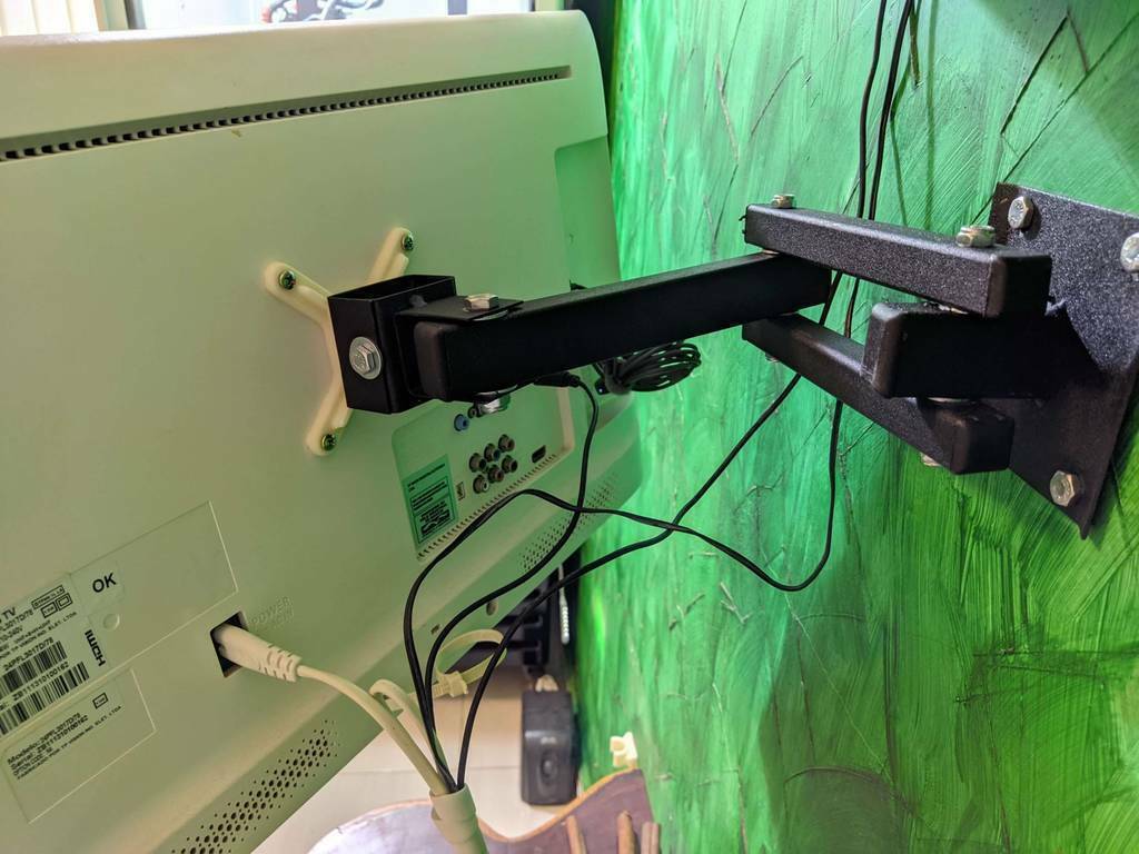 Free STL file Adaptation of TV mount 🏠・3D printer model to download・Cults