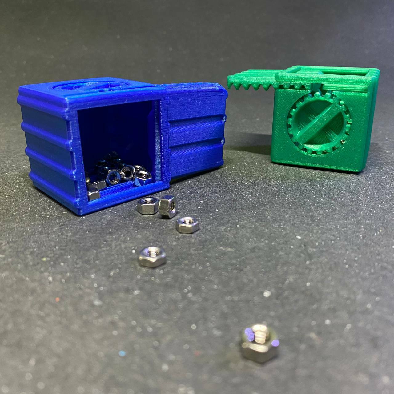 Free 3D file Small Cube・3D print model to download・Cults