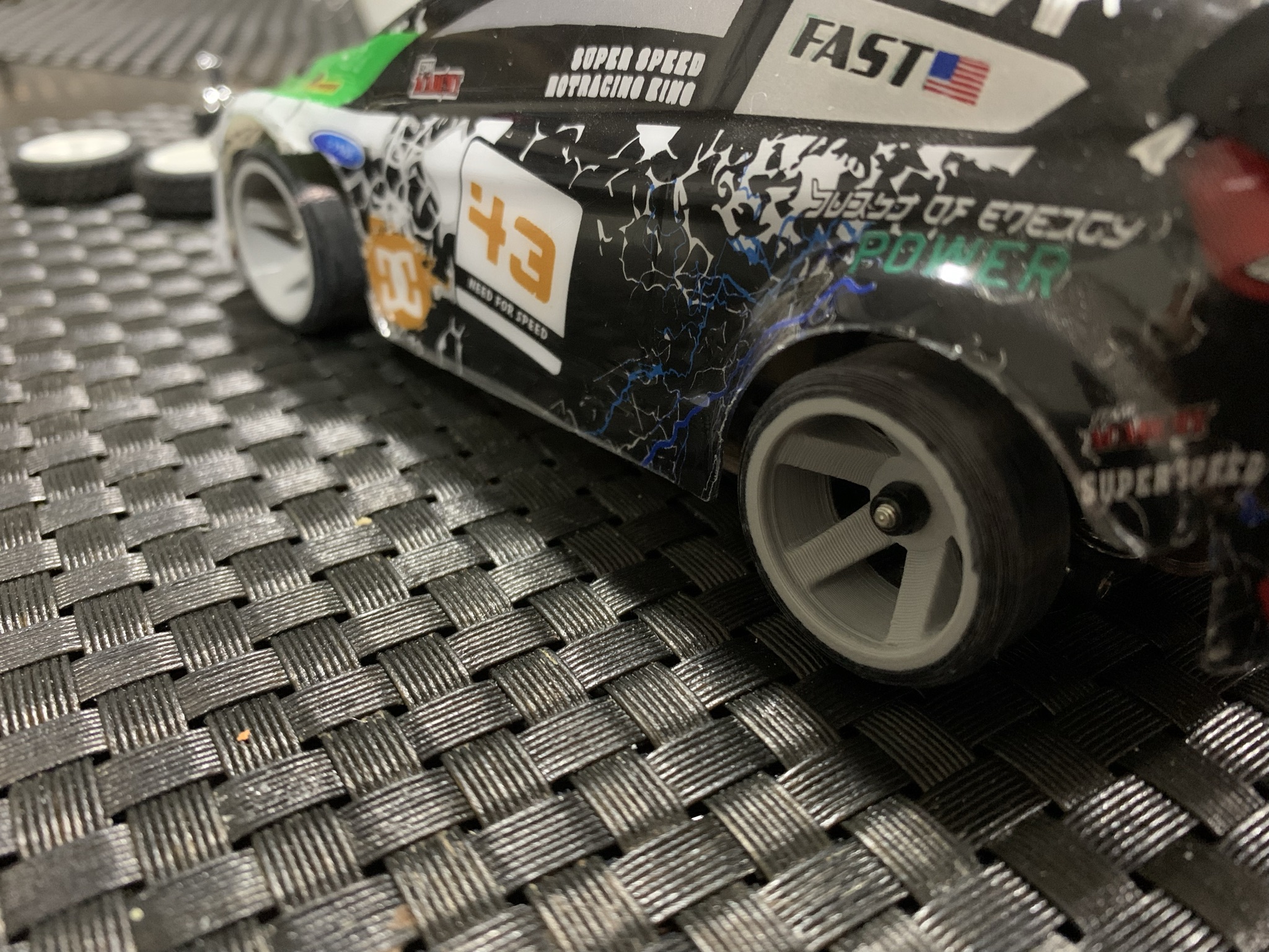 STL file Mini Z Wheel for Drift - Wltoys k989・3D printing template to ...