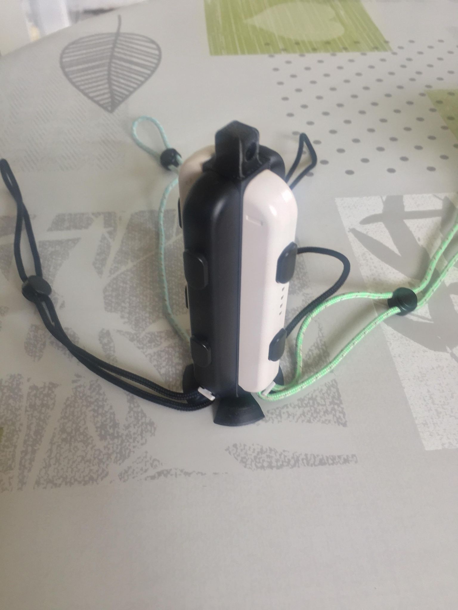 STL file Joy-con grip holder x4・3D printer model to download・Cults