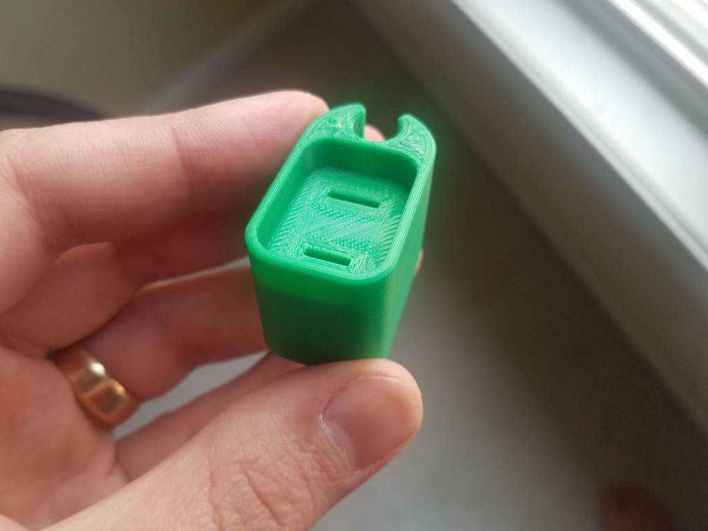 Free STL file Outdoor plug cover (ONO)・3D printing template to download ...