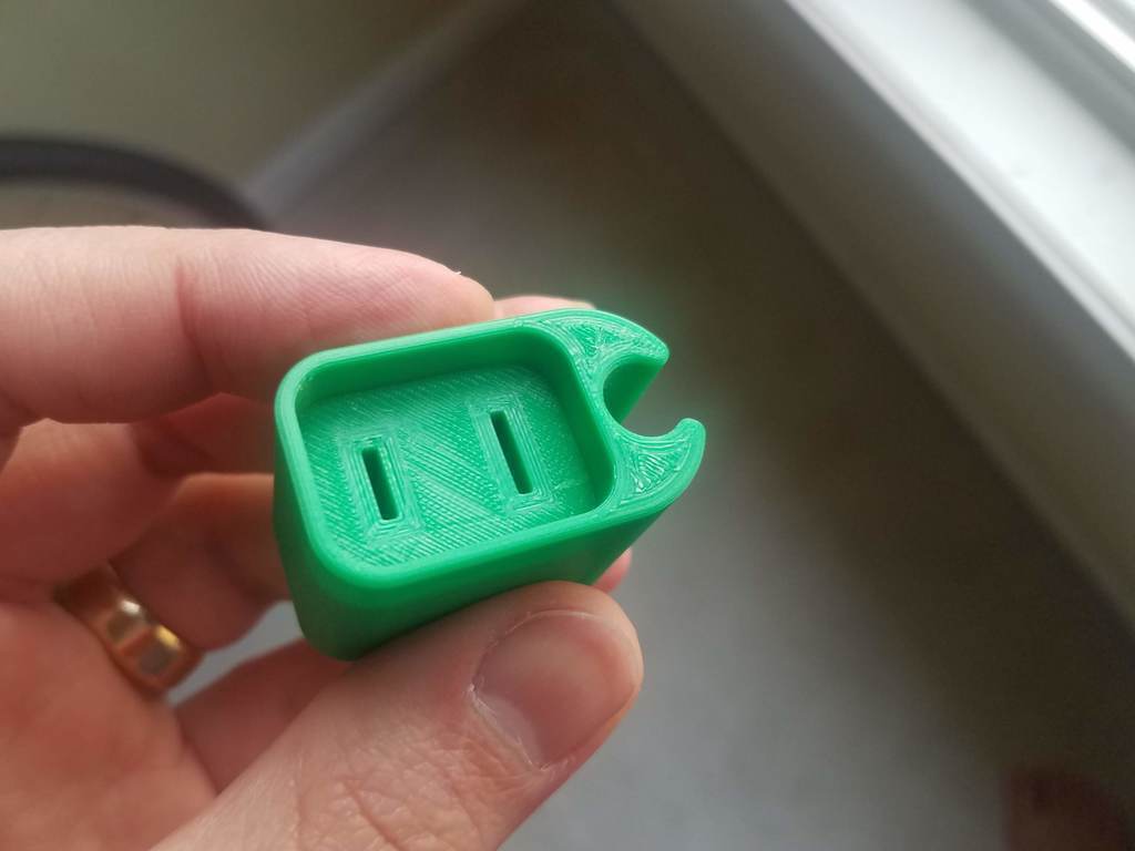 Free STL file Outdoor plug cover (ONO)・3D printing template to download ...