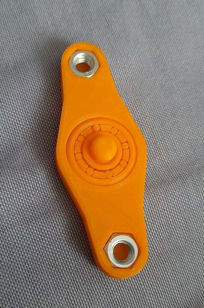 Free STL file Finger Spinner・3D printable object to download・Cults